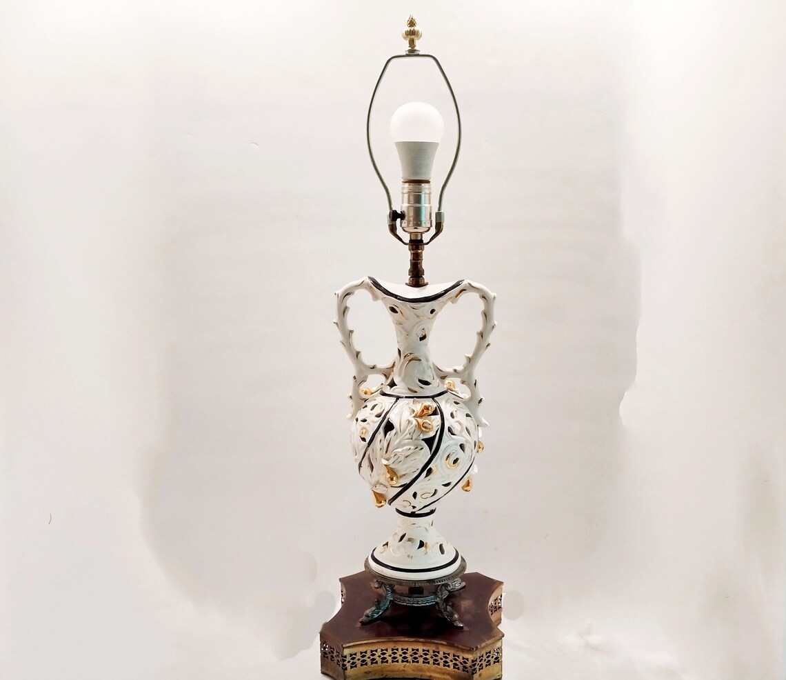 Capodimonte Italy Gold and White Table Lamp SHADE NOT INCLUDED - Etsy