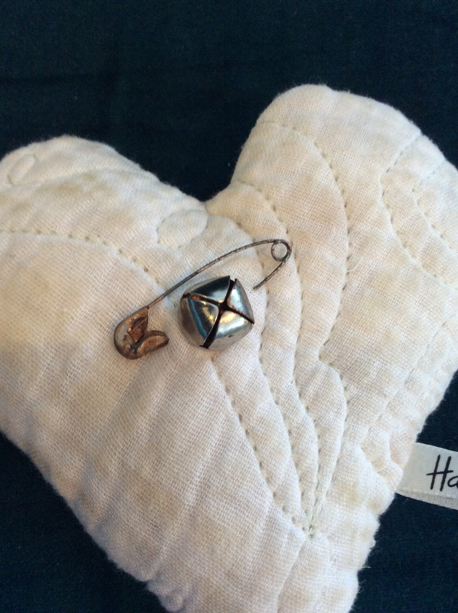 Primative Heart Sachet, Bowl Filler With Rusted Safety Pin and Bell - Etsy
