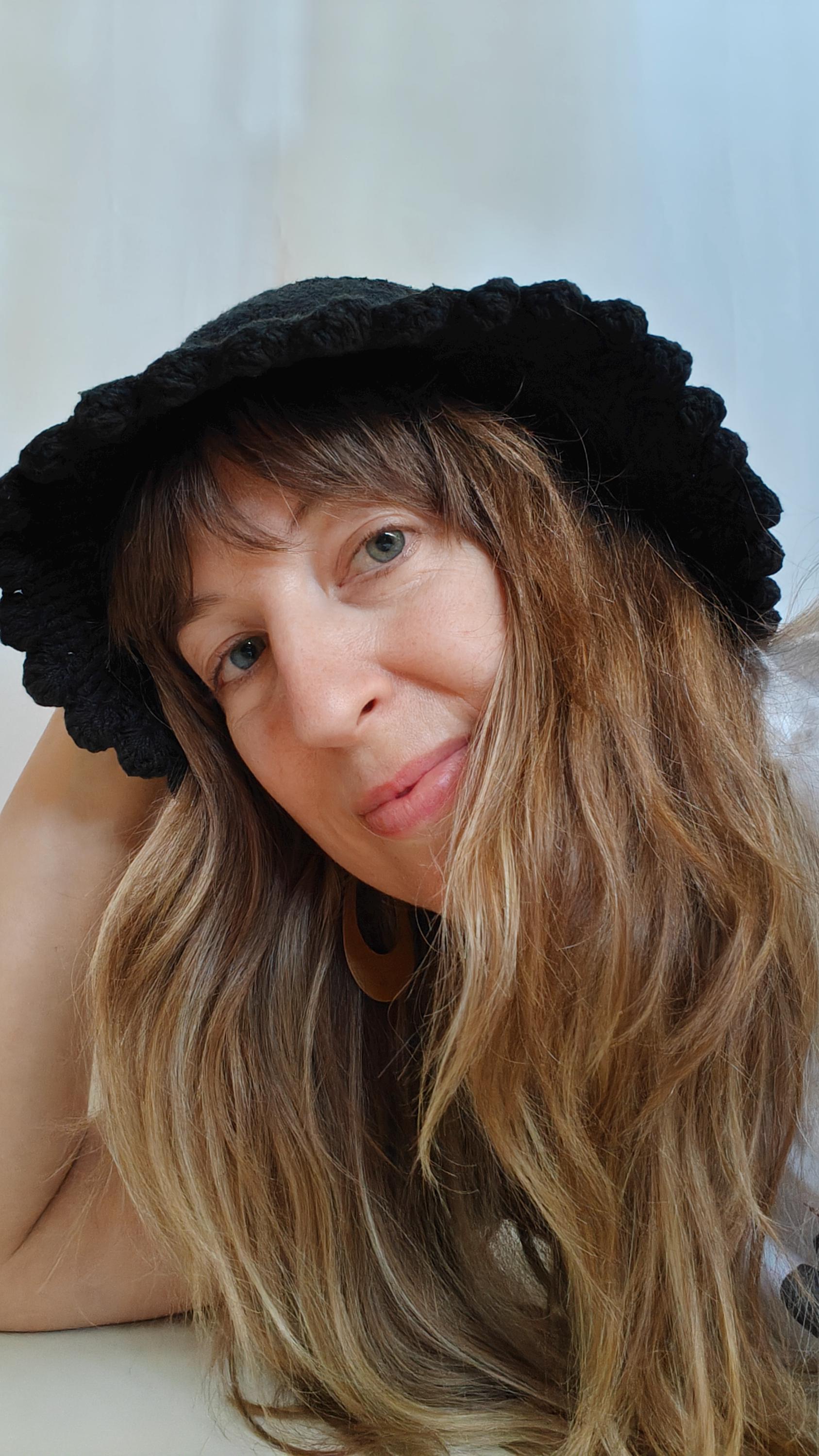 Vintage 1990s Knitted Black Scallop Rimmed Bucket Hat - Made by Cheppu ...