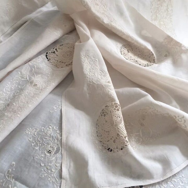 Vintage Bed Linens - Etsy