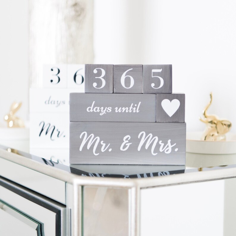 Engagement Gift Box: 3-in-1 Wedding Countdown Blocks Advent - Etsy