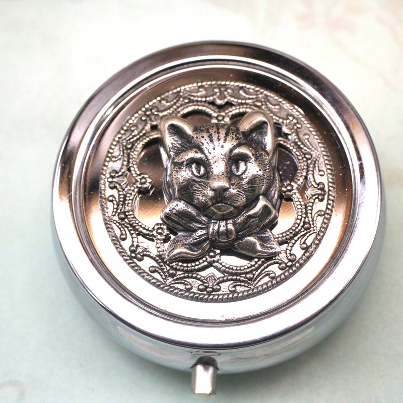 Cat Pill Box - Etsy