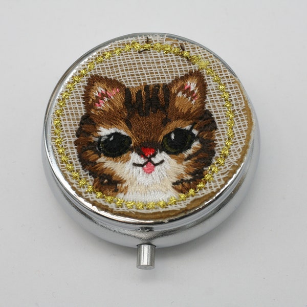 Cat Pill Box - Etsy
