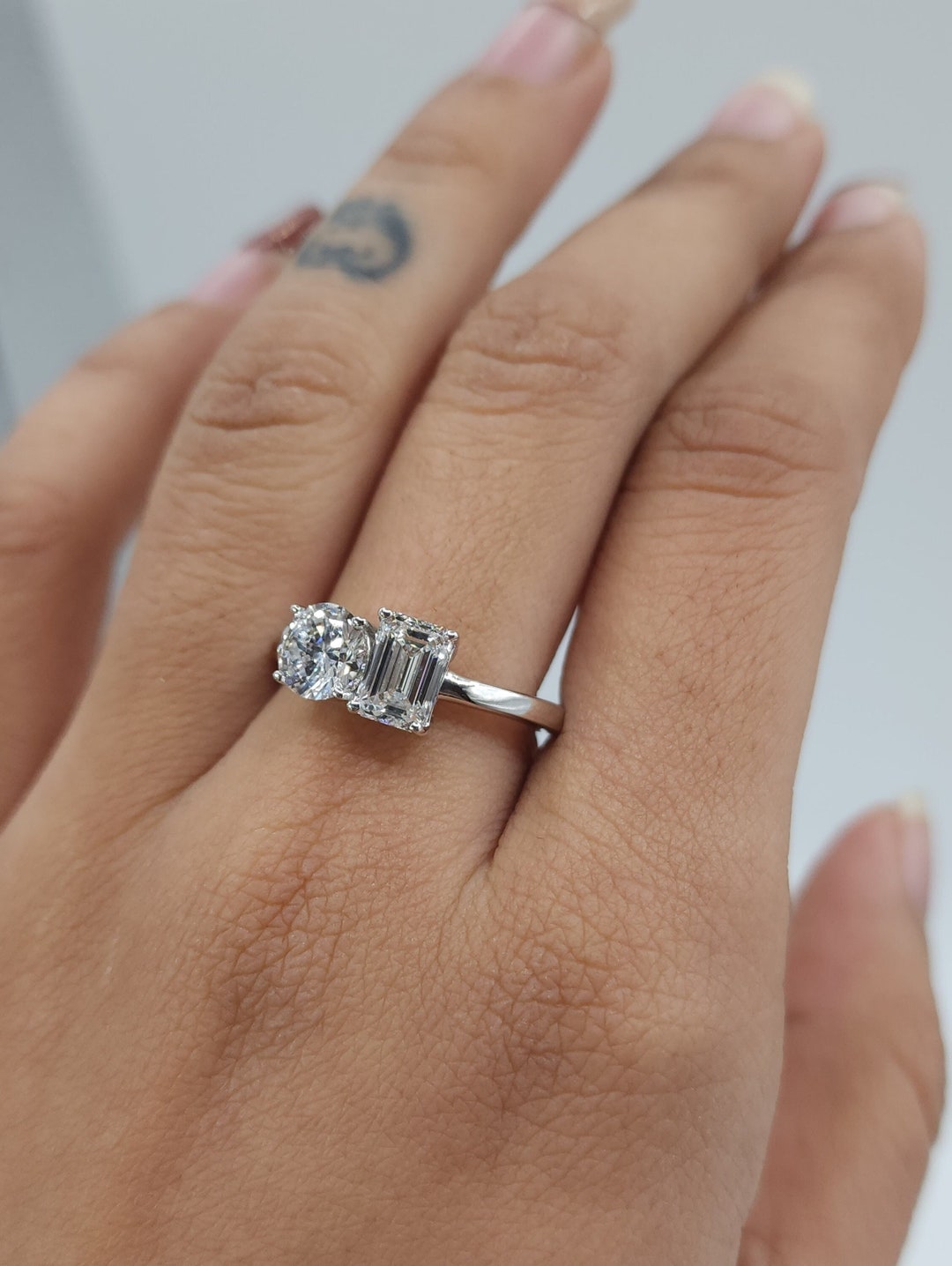 1.90 Ct Diamond Ring, 14K Gold 2 Stone Emerald Cut & Round Diamond Ring ...
