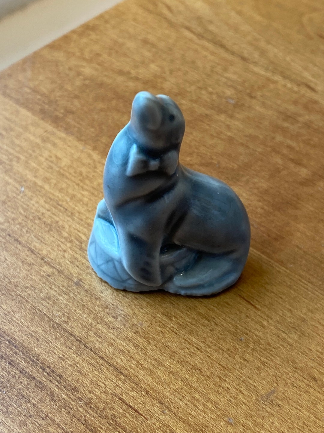 Wade England Seal Figurine - Etsy