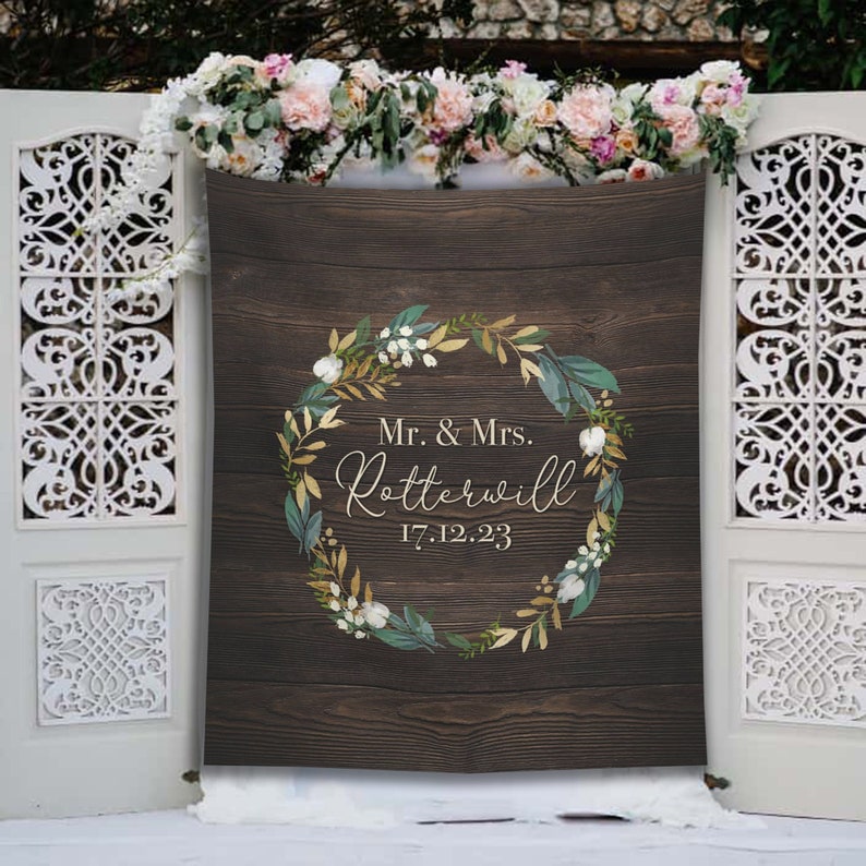 Botanical Wreath Wedding Backdrop Rustic Greenery Photo Booth - Etsy