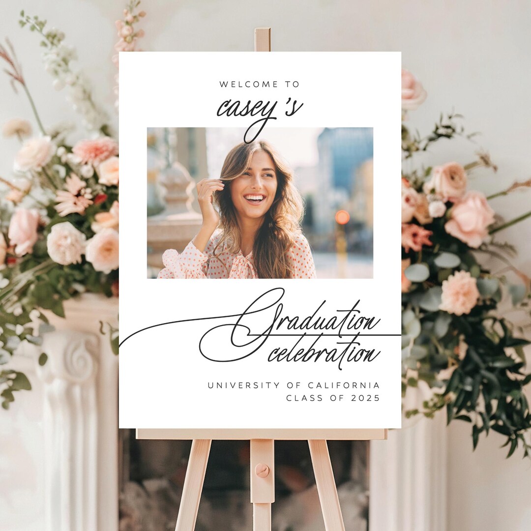 Boho Elegant Graduation Welcome Sign, Minimalist Graduation ...