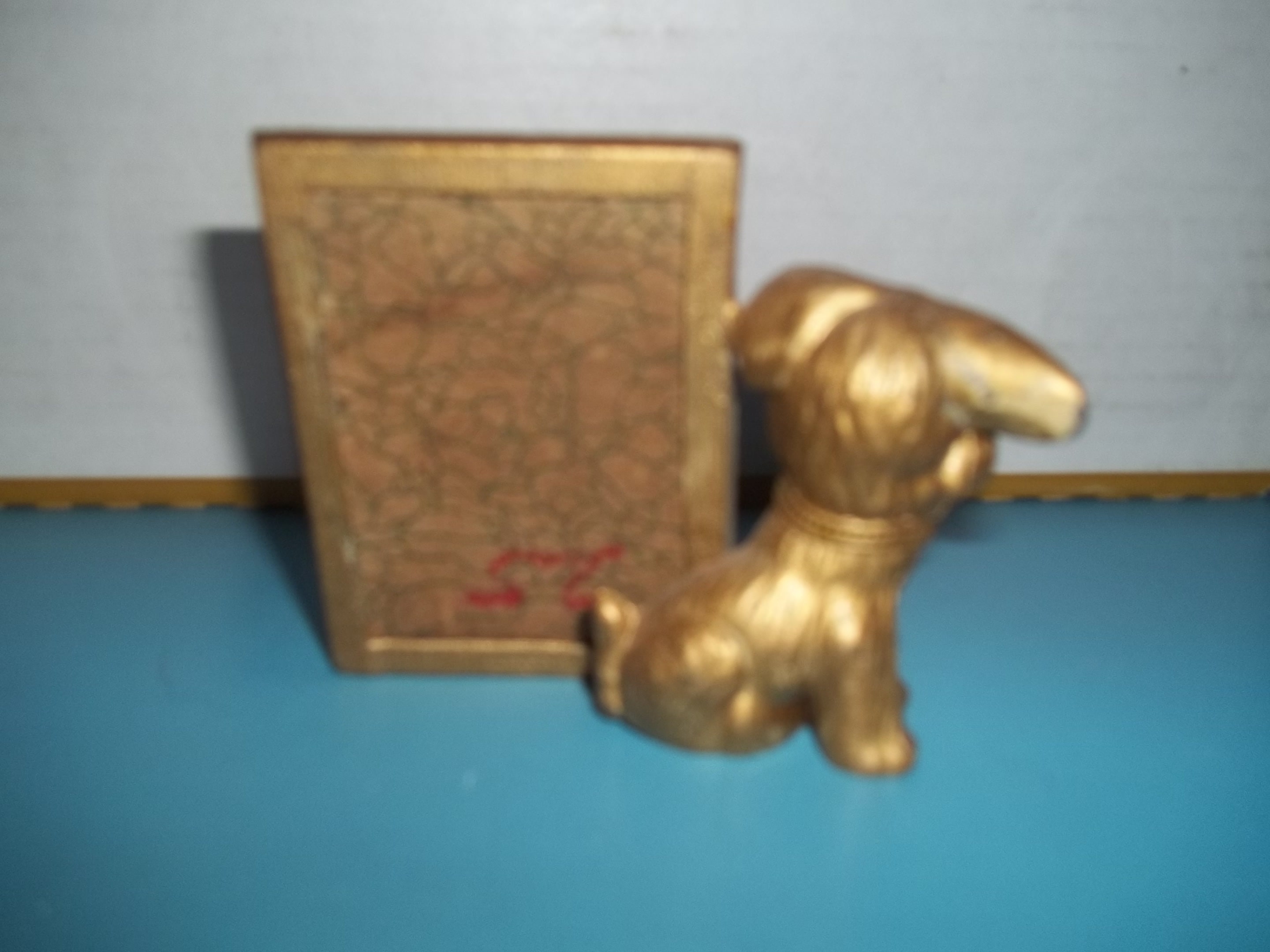 MINIATURE PHOTO FRAME With Puppy Dog Figural-charming Small Reminder of ...