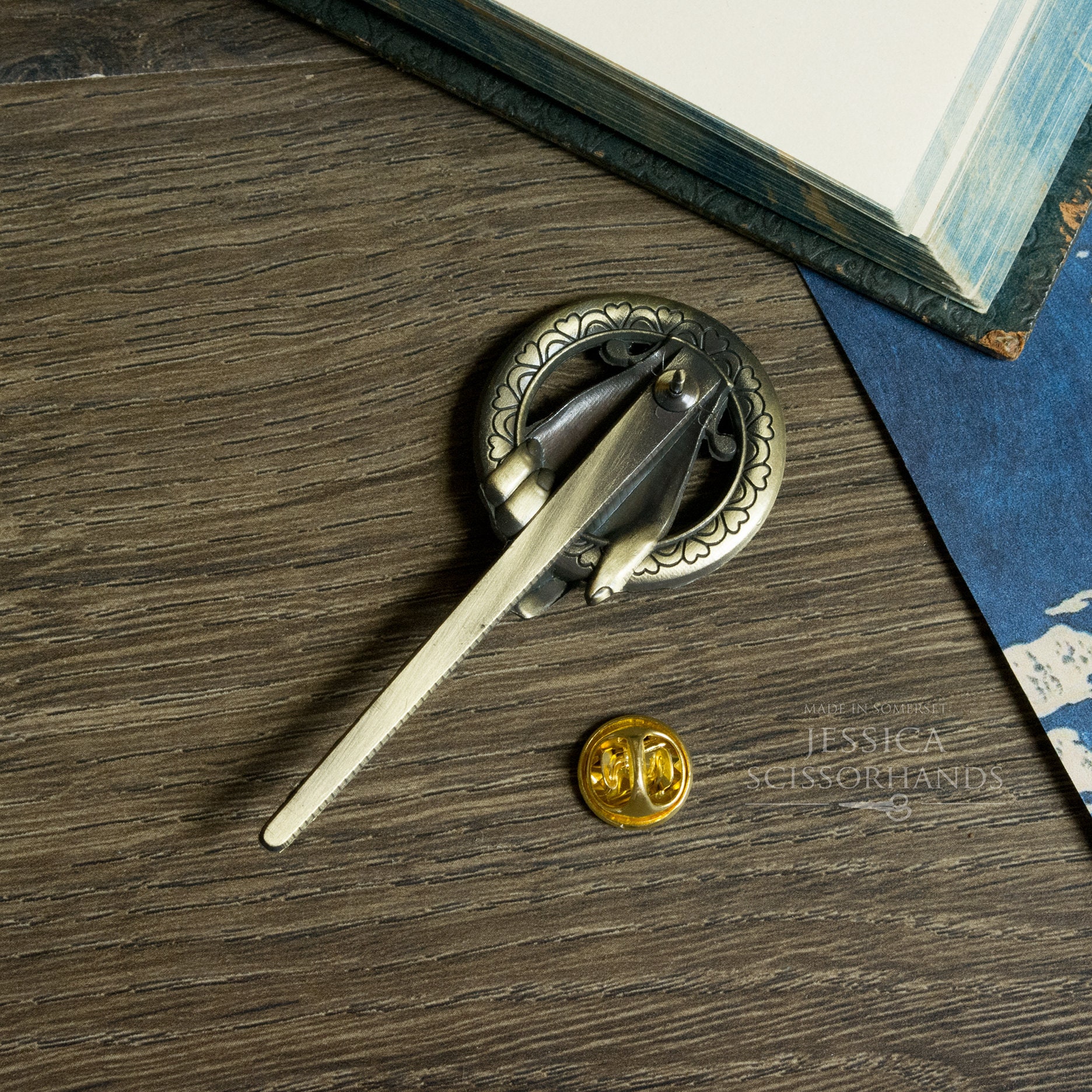 Gold Hand of the King Pin Fantasy Cosplay Pin Gift for Him | Etsy