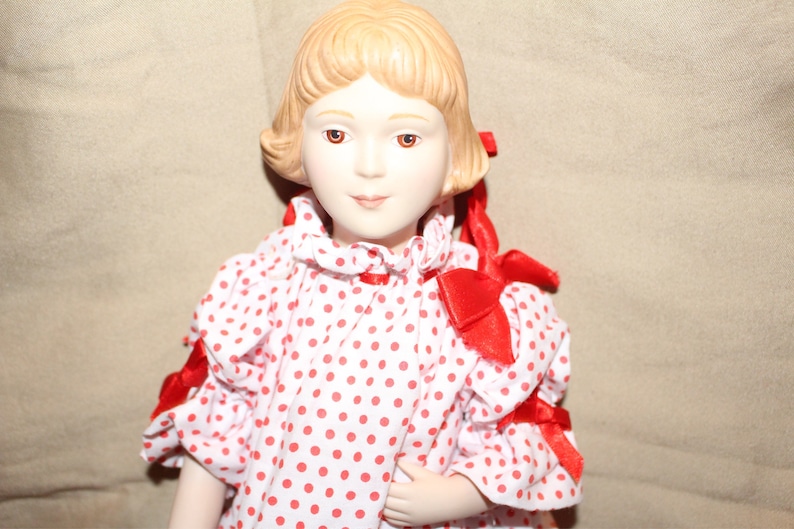 Buy 1981 Collectible Vintage Royal Heirloom Porcelain Doll Handcrafted ...
