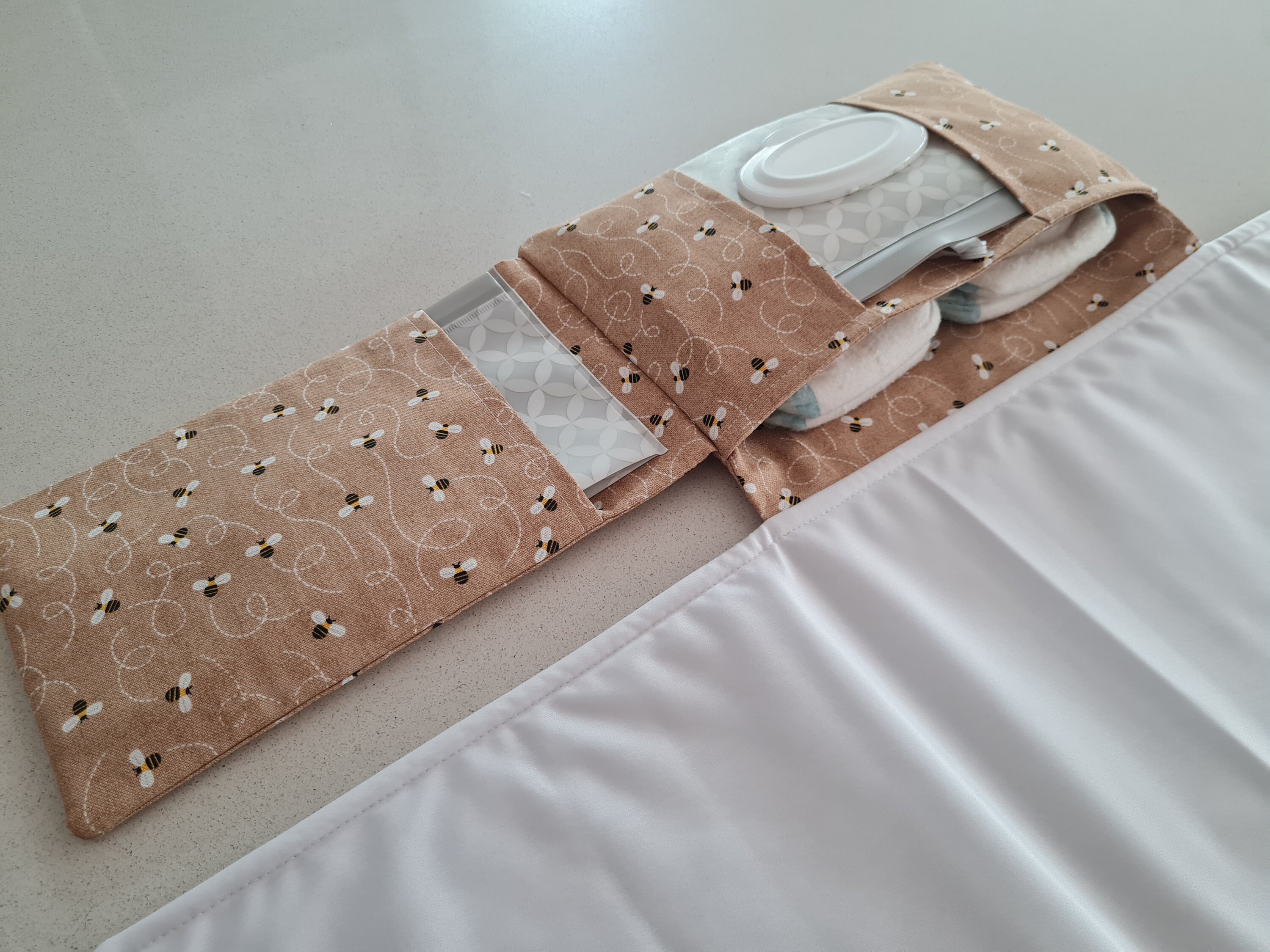 Buzzy Bees Nappy Change Mat Clutch DELUXE - Nappy Bag - Nappy Clutch ...