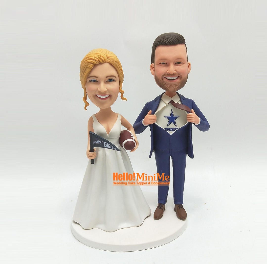 Custom Wedding Cake Topper Bobbleheads: Bride & Groom Figurine - Etsy