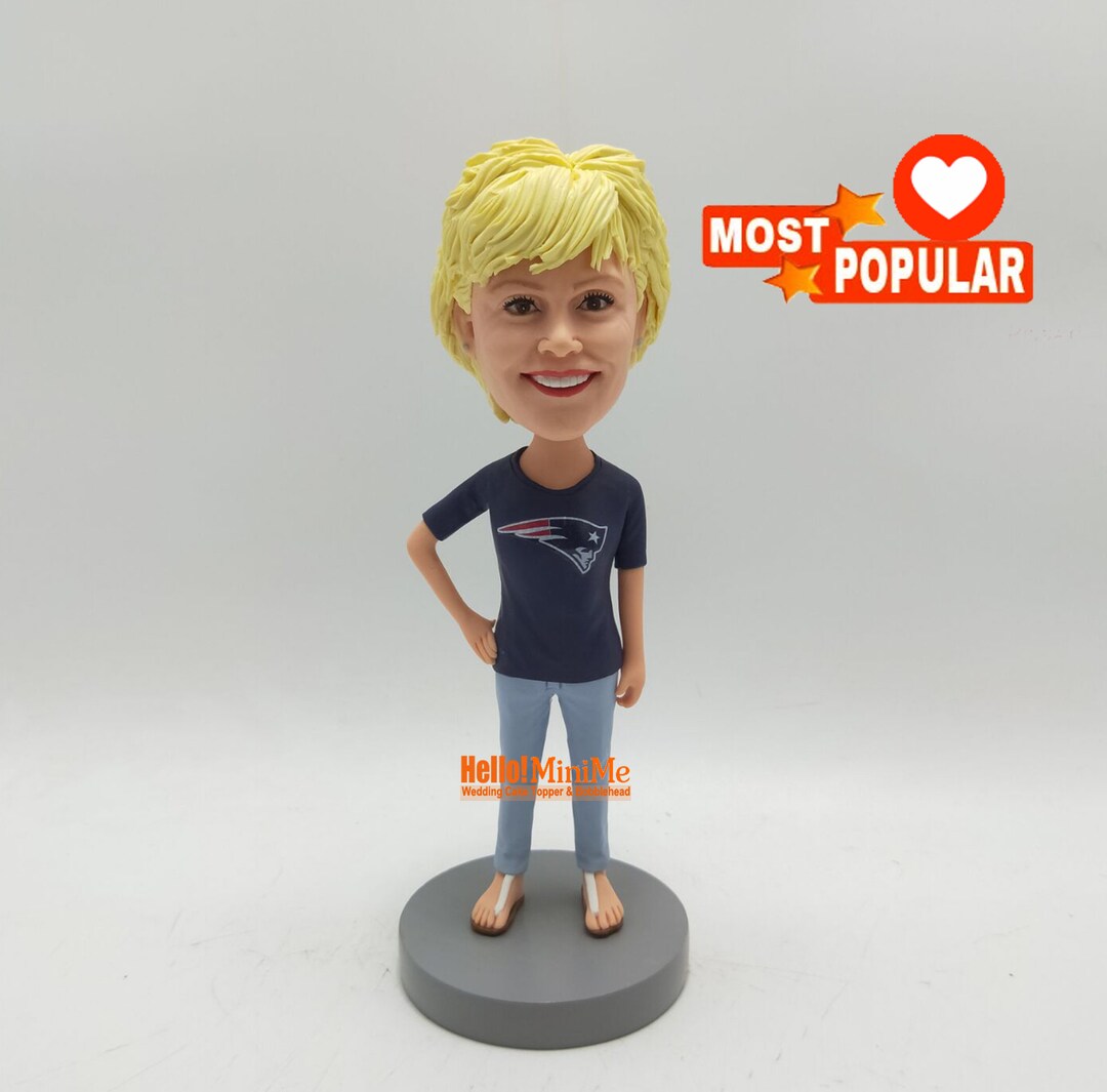 Custom Bobbleheads for Women, Custom Female Bobbleheads From Photo ...