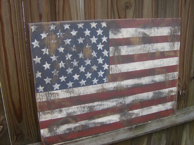 Distressed American Flag Wall Decor 32/patriotic/red - Etsy