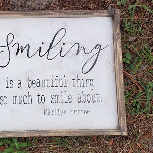 Cottage Rustic Look and Distressed Keep Smiling Marilyn Monroe Quote ...