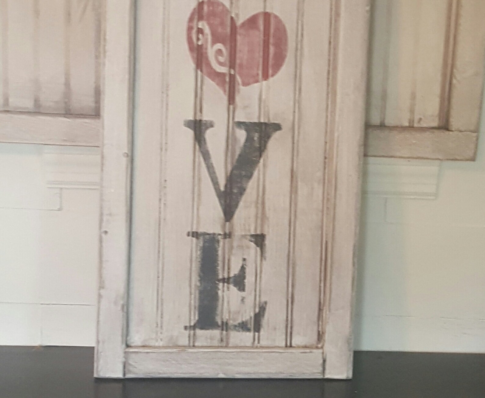 Distressed and Vintage Look Love Sign/hugs and Kisses/love - Etsy