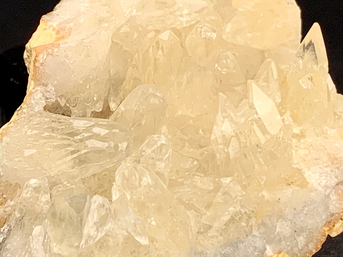 Jewel Calcite Scalenohedron Crystals on Clay Matrix from - Etsy.de