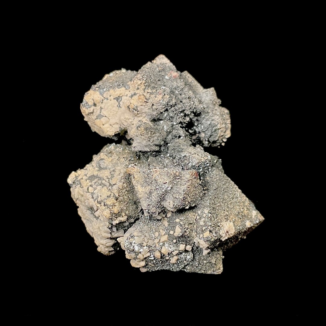 Hematite Psuedomorph of Magnetite From Payun Volcano, Argentina - Etsy