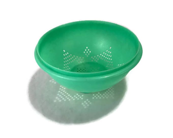 Vintage Tupperware Colander Jadeite Green Strainer - Etsy