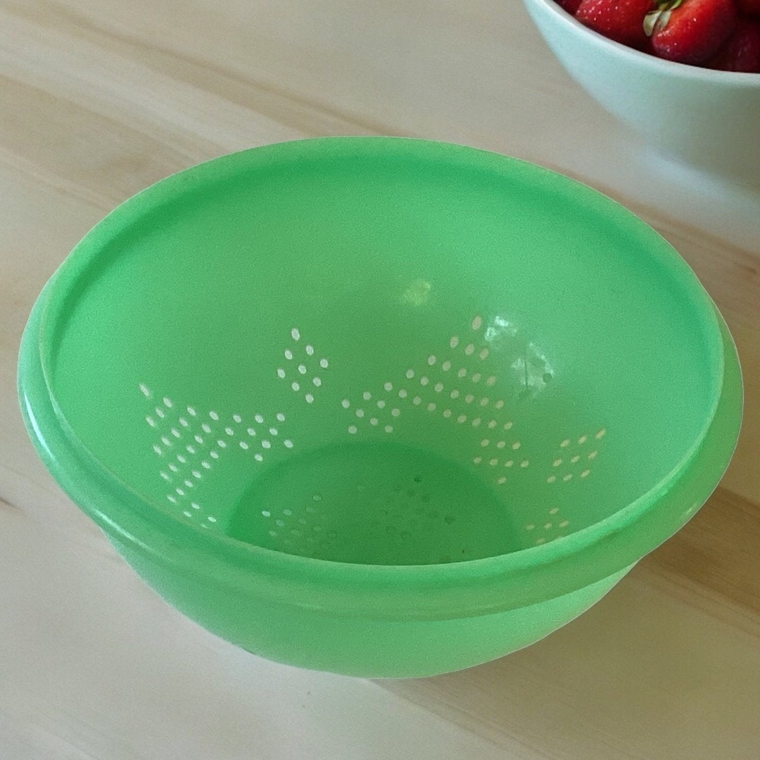 Vintage Tupperware Colander Jadeite Green Strainer - Etsy