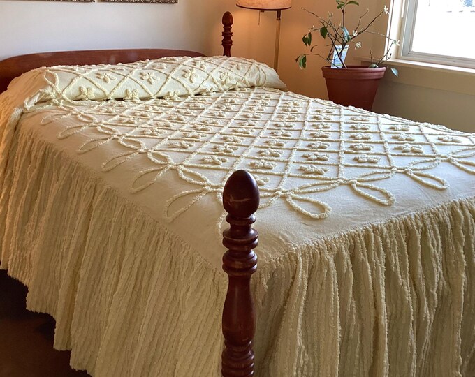 Yellow Chenille Bedspread Queen Size Candlewick Bedding - Etsy