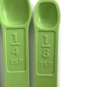 Replacement Measuring Spoon * Vintage Tupperware * Citrus Green * Lime ...