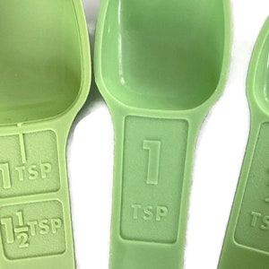 Replacement Measuring Spoon * Vintage Tupperware * Citrus Green * Lime ...