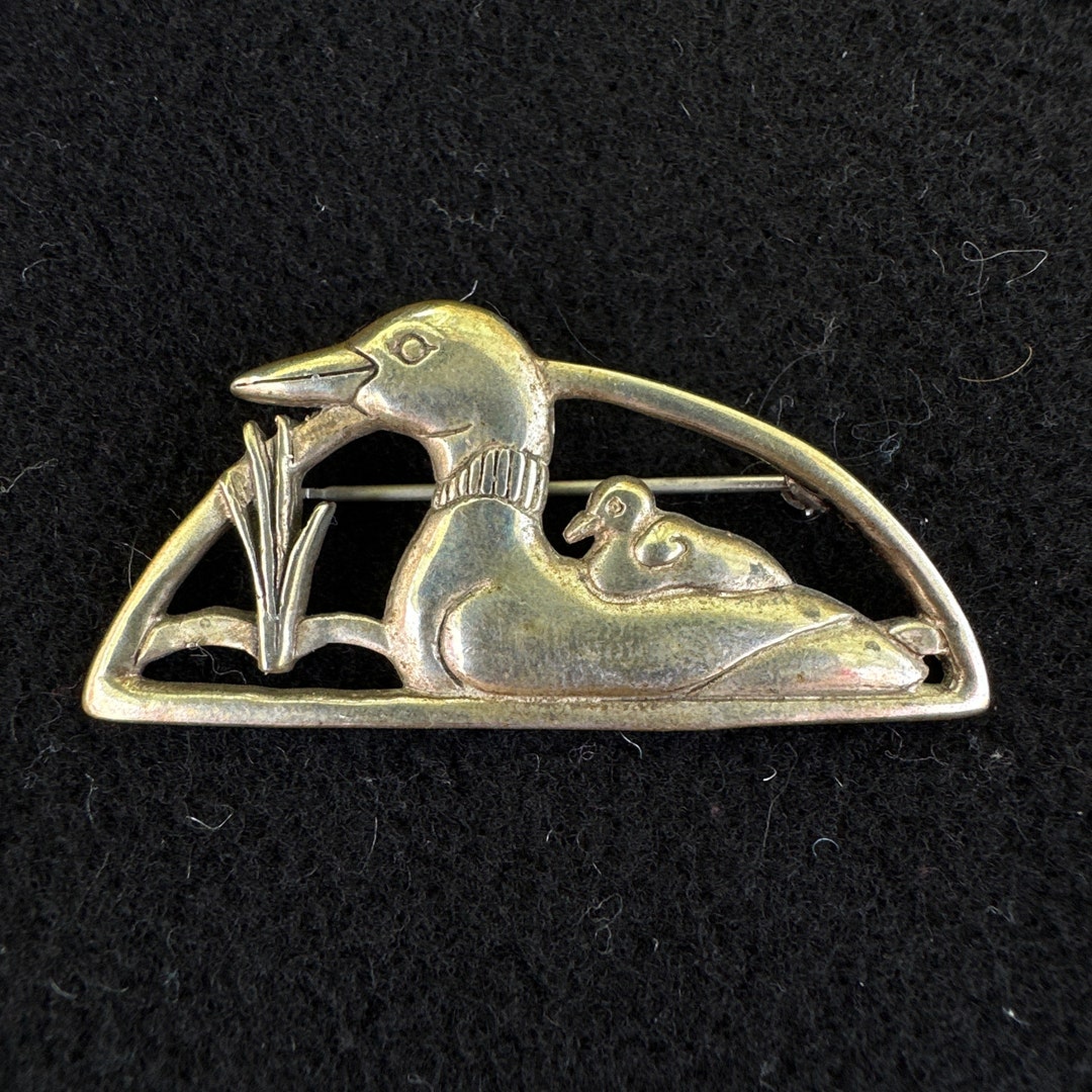Vintage Sterling Silver Lapel Pin De Matteo Loon Brooch Hand and Hammer ...