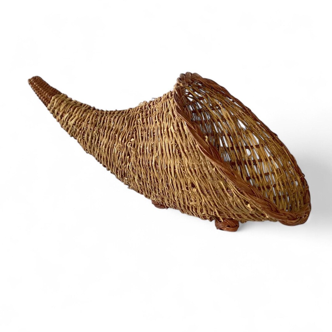 Grapevine Cornucopia * Horn of Plenty * Thanksgiving Decor - Etsy