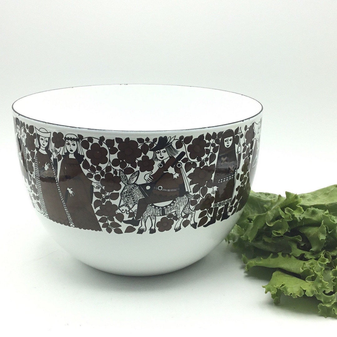 Vintage Medieval Enamel Bowl * Finel Arabia of Finland * Kaj Franck ...