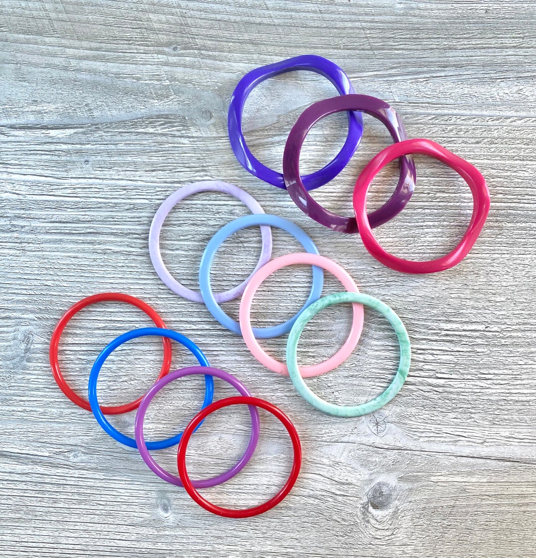 Vintage Set of 11 Plastic Bangle Bracelets 80's 90's Jewelry Purple ...