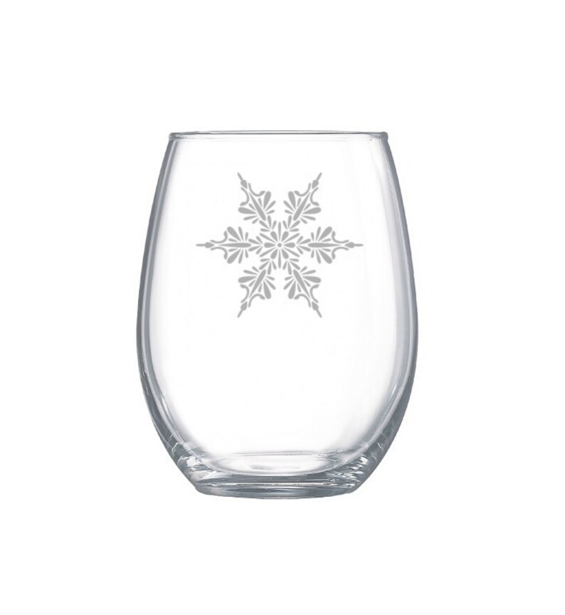Snowflake Etched Wine Glasses - Set of 4 Christmas Holiday Glassware - Etsy