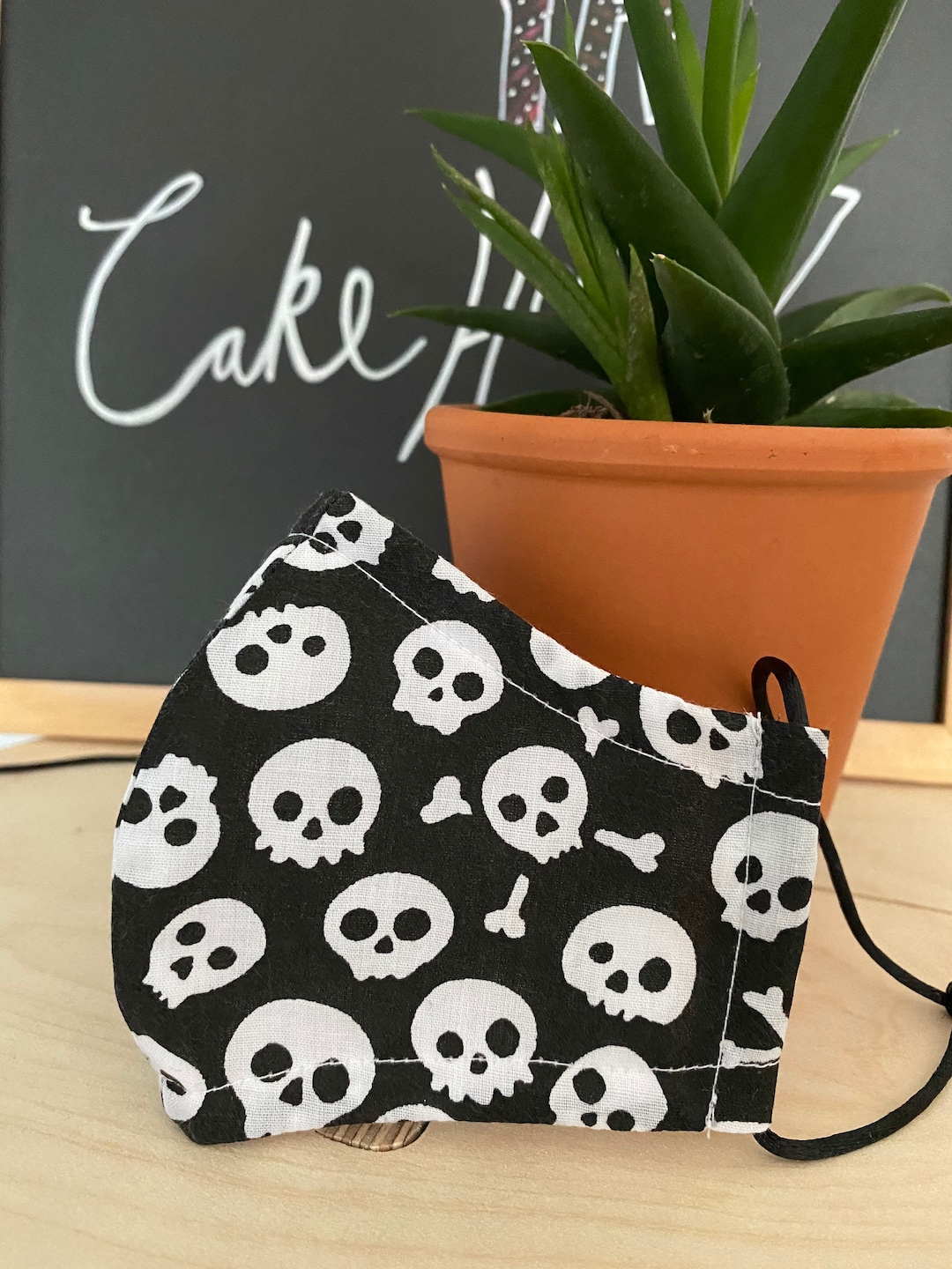 Diddy Skulls age 3-7 Cover Ya Cake Hole Handmade Reusable Face Mask - Etsy