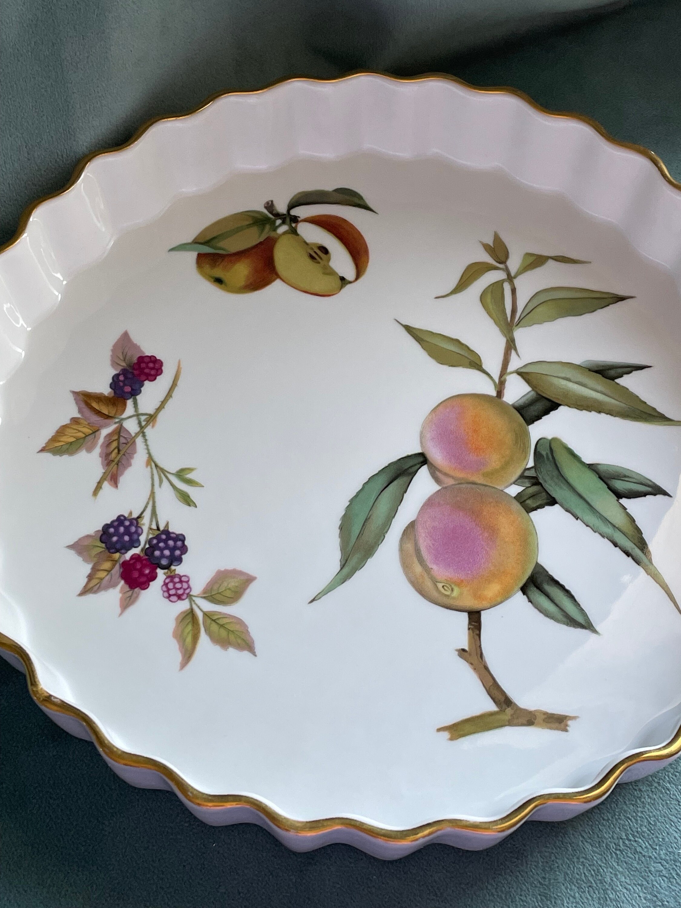 Vintage Royal Worcester Evesham Gold Porcelain Quiche, Pie or Tart Dish ...