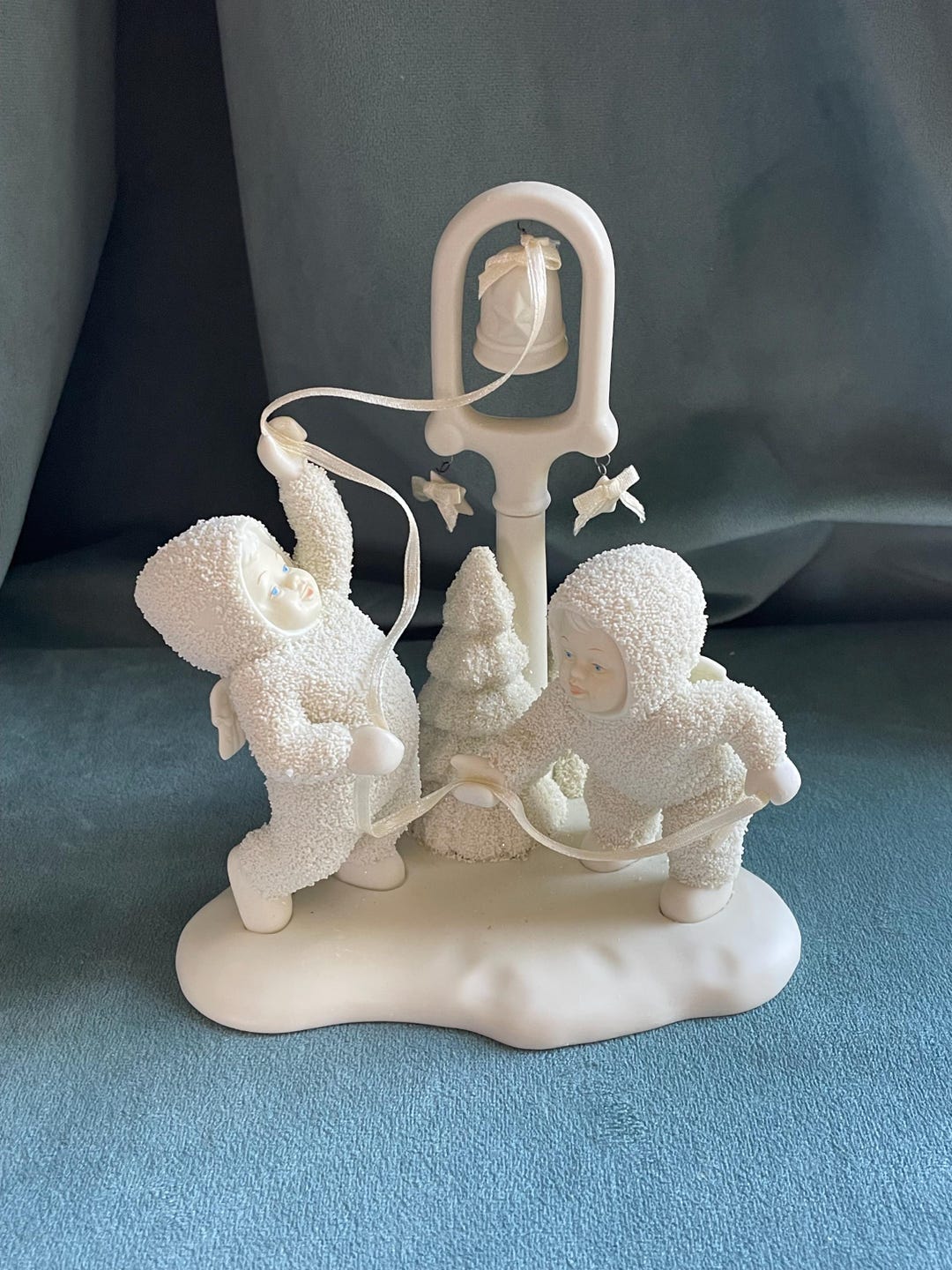 Vintage Snowbabies Department 56 Holiday "ring the Bells...it's ...