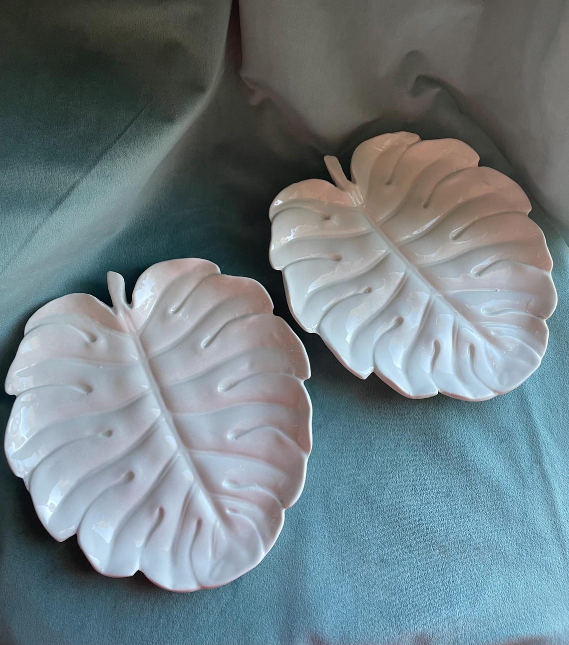 Coastal White Palm Leaves Ceramic Serving Plates or Wall Hanging Decor ...