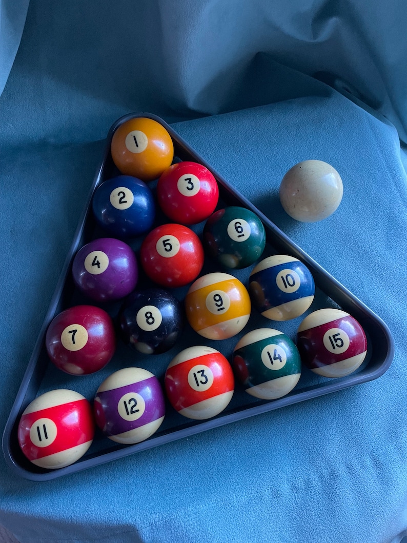 Vintage Hyatt Cast Phenolic Resin Pocket Billiard Pool Balls by Albany ...