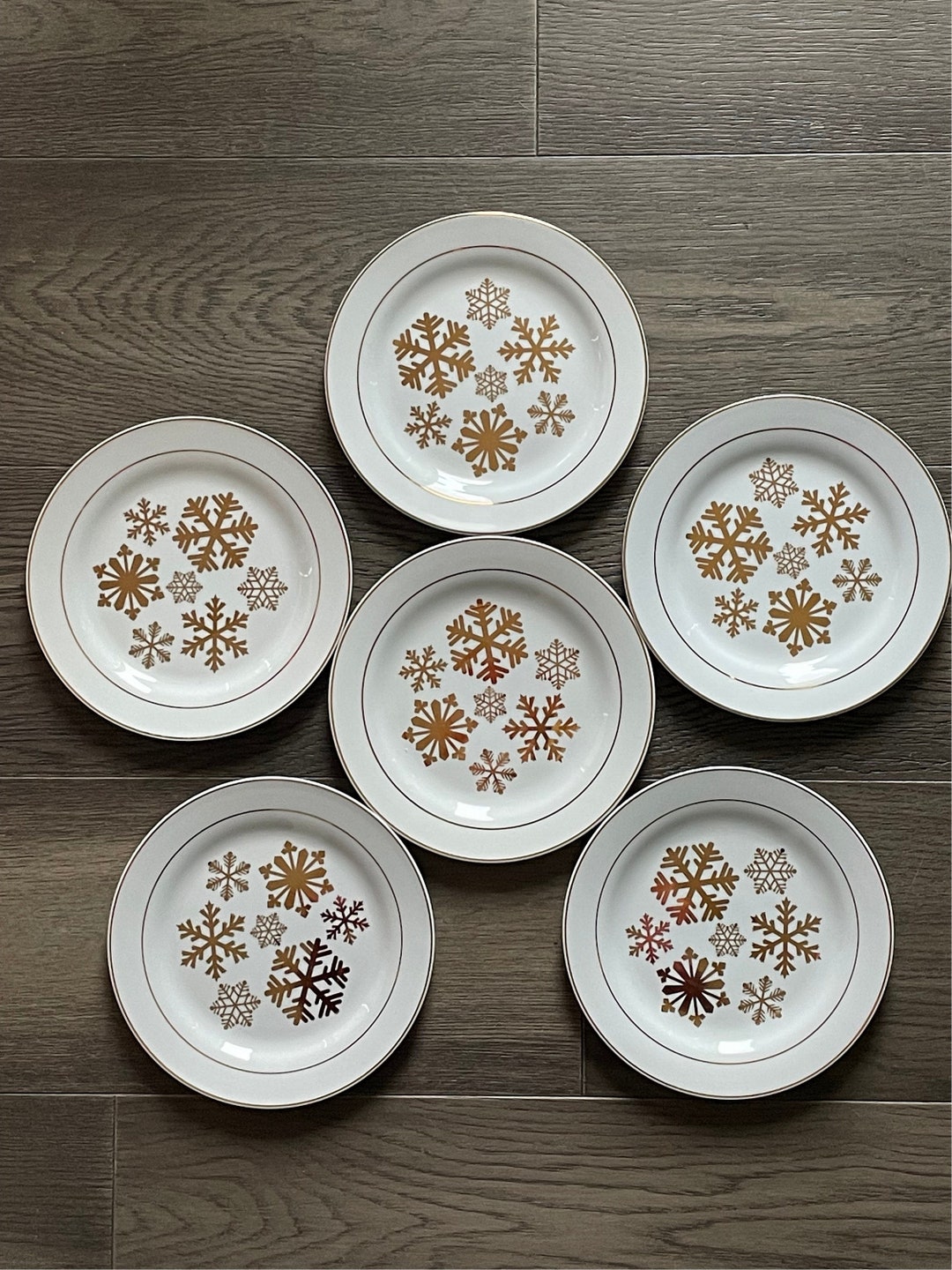 Vintage Aspen Gold Snowflake Appetizer or Dessert Plates by Riviera Van ...