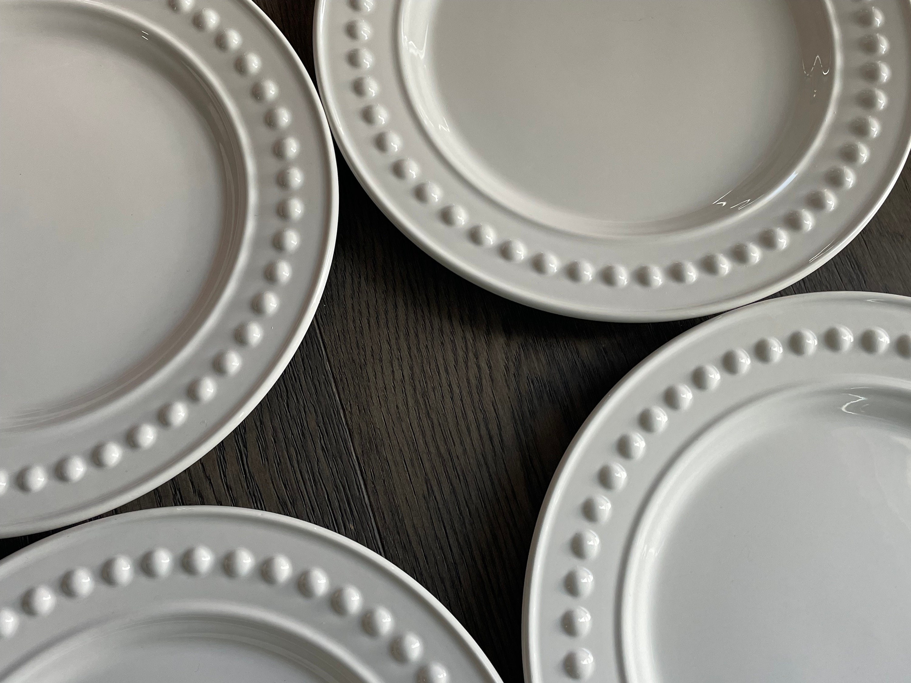 Fapor Delmar White Embossed Pearl Shaped Border Ceramic Dinner Plates ...