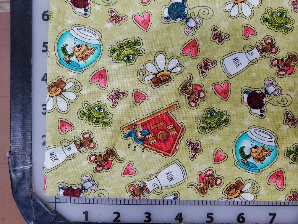 Scattered Animals Fish Mouse Cat Bird Fun. Background is a | Etsy