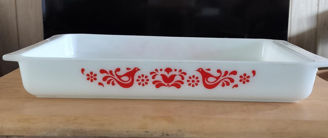 1970s PYREX Friendship 933 Lasagna/baking Dish With Red Love Birds - Etsy