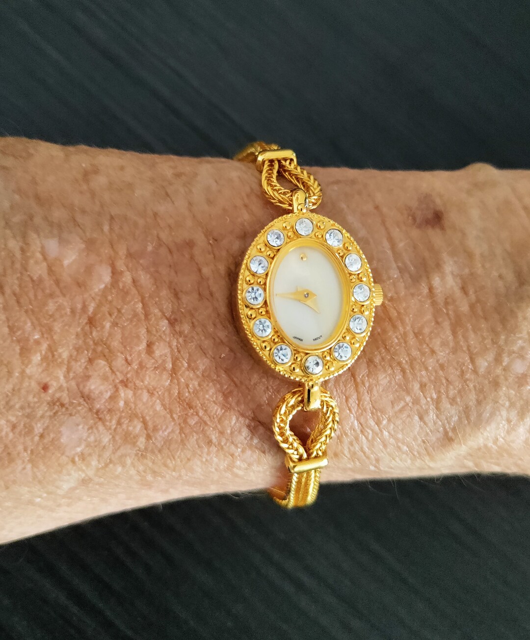 Beautiful Braided Gold Tone AVON Bracelet Watch. Works Perfectly Tested ...