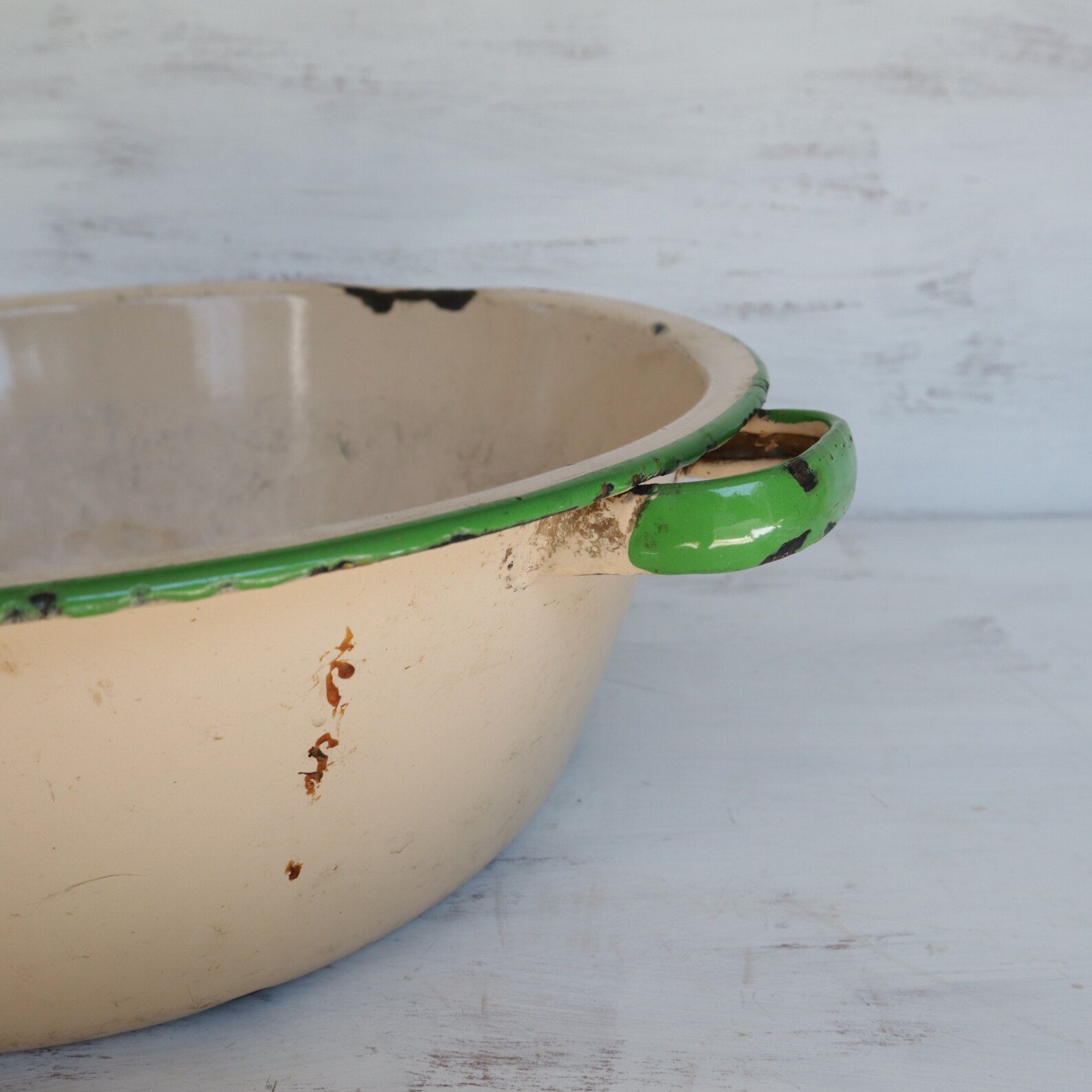Extra Large Rustic Rusty Enamel Basin With Handles Beige - Etsy