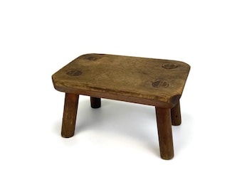 Small Antique Seagrass Woven Wooden Accent Stool Plant Stand Rustic ...