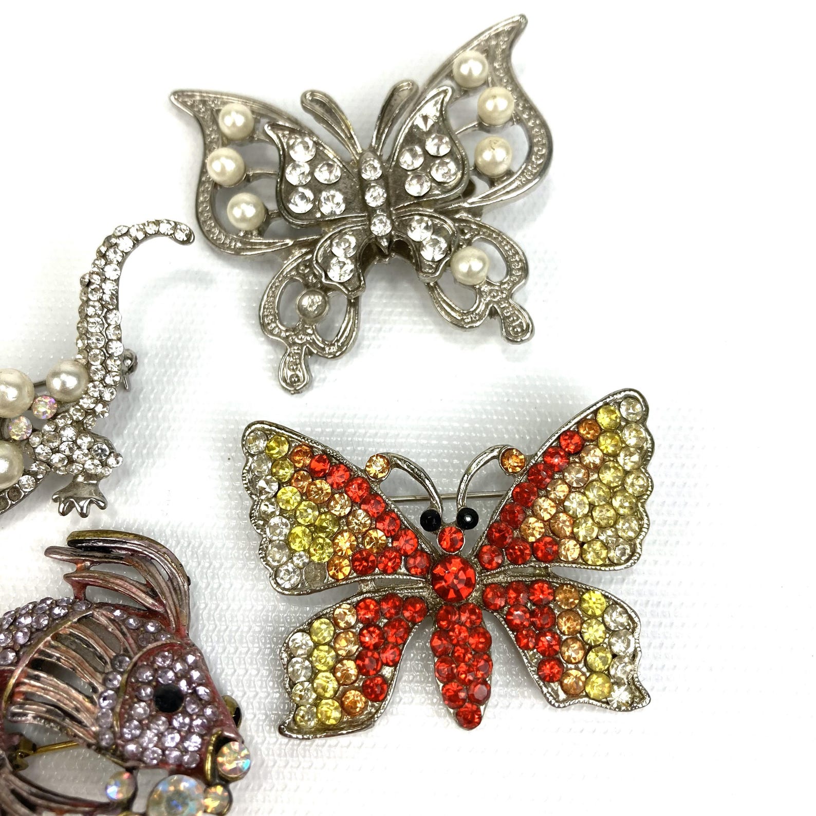 Vintage Pin Collection Lot of 4 Rhinestone Pins Butterfly, Fish ...