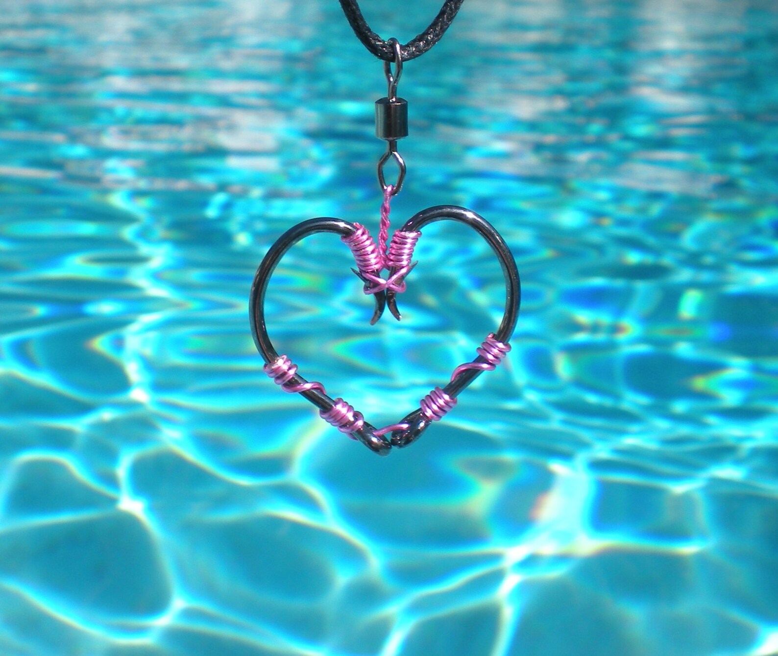 The Original FISH HOOK HEART Necklace - Pink Wire on Black Hooks - Etsy