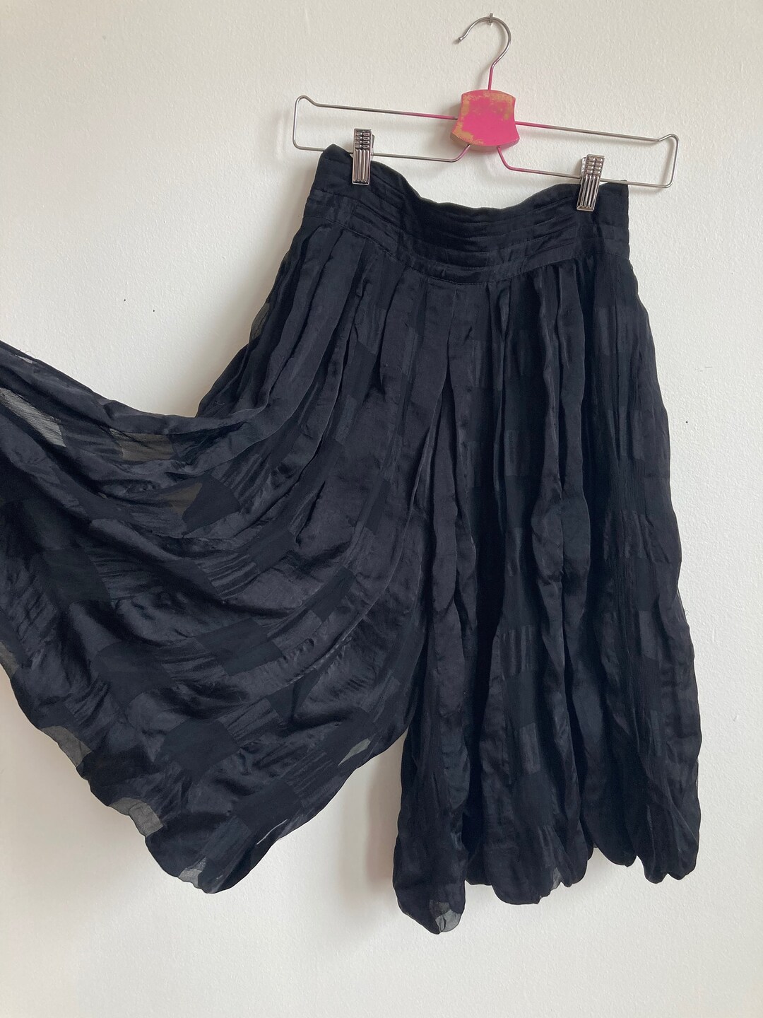26 Yves Saint Laurent Culottes Black Silk Palazzo Shorts Balloon Leg ...