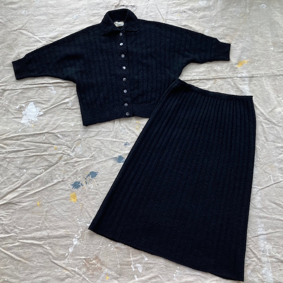 Large 1950s Jet Black Bradley Knit Set Batwing Cardig… - Gem