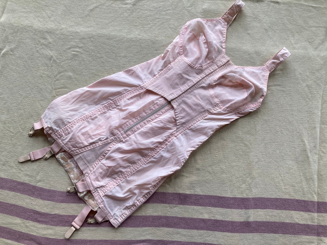 32ddd Blush Pink 1940s Corset Boned All In One Front Hook And Zipper