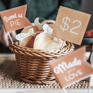 Pumpkin Pie Stand Dramatic Play Set | Thanksgiving | Dramatic Play Set ...